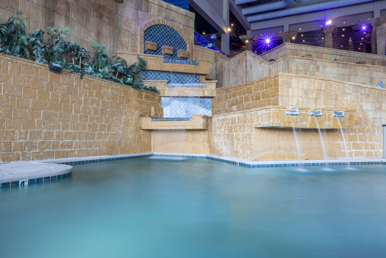 Swimming Pool & Waterslide - Blue Water Resort & Casino
